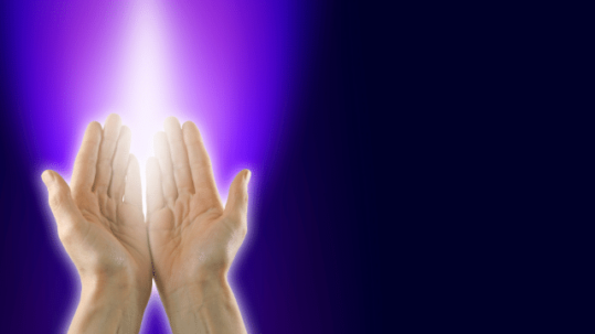 Aprenda a usar a Chama Violeta para limpeza e transmutação - Eleve-se ...